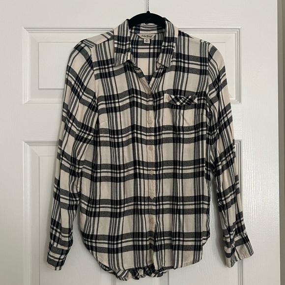 Lucky Brand | Tops | Lucky Brand Black And Cream White Plaid Flannel ...